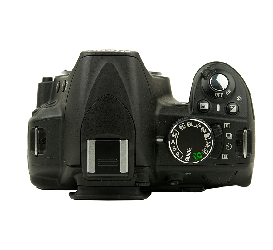 Nikon D3100: knippen voor een prikkie - Review - Tweakers