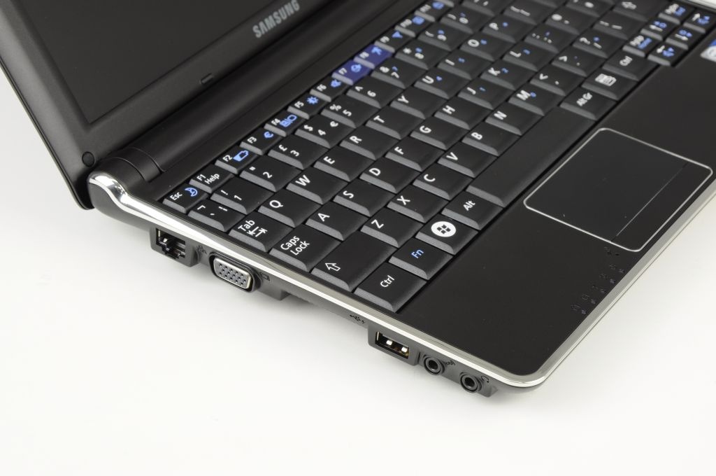 Samsung N140-KA01 Zwart - Kenmerken - Tweakers