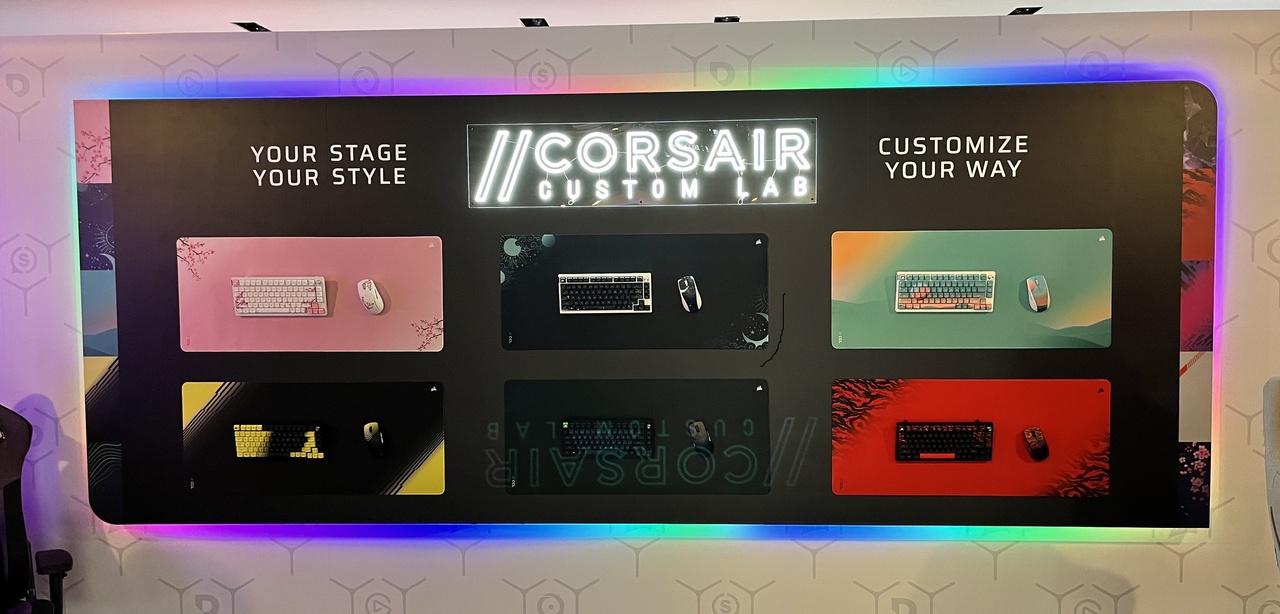 Corsair start in VS verkoop Custom Lab-hardware met aanpasbaar design - Tweakers