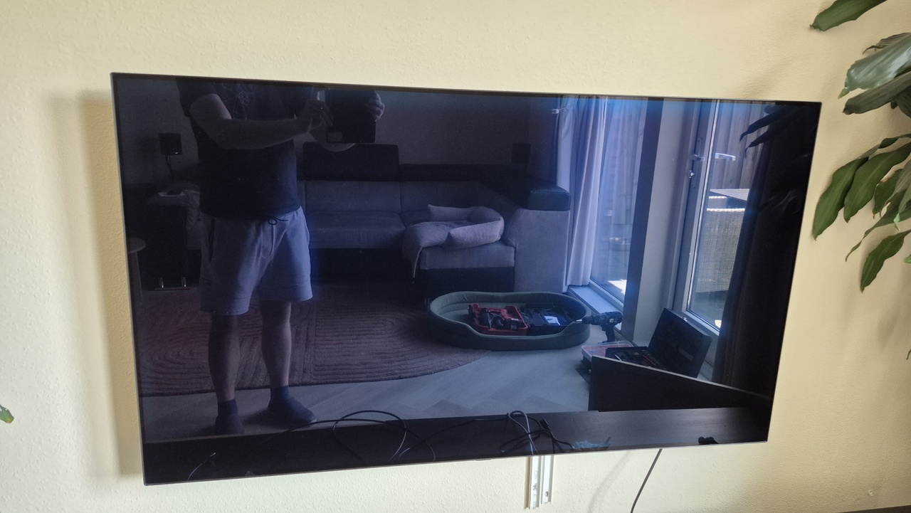 LG OLED55B9PLA Zwart met doos aangeboden - Vraag & Aanbod - Tweakers