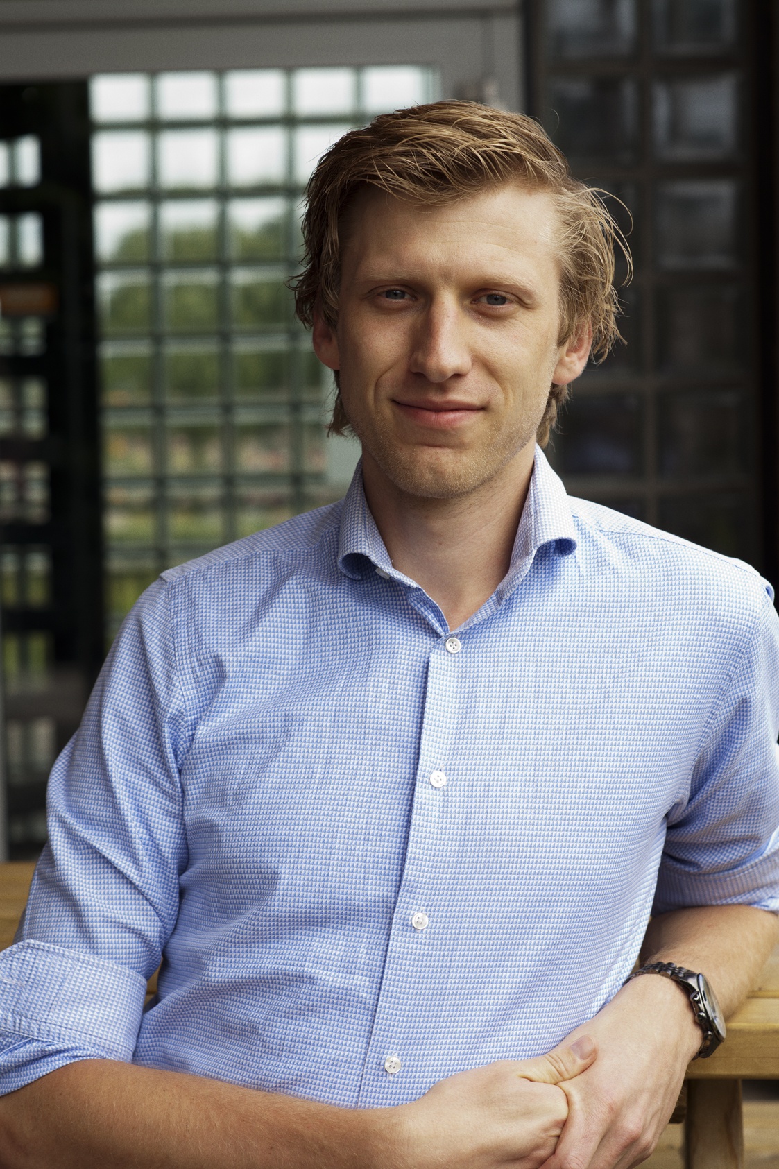 Tweakers Elect presenteert: Tweakers aan het werk. - Zeven vragen aan Jelger Dijkstra over ...