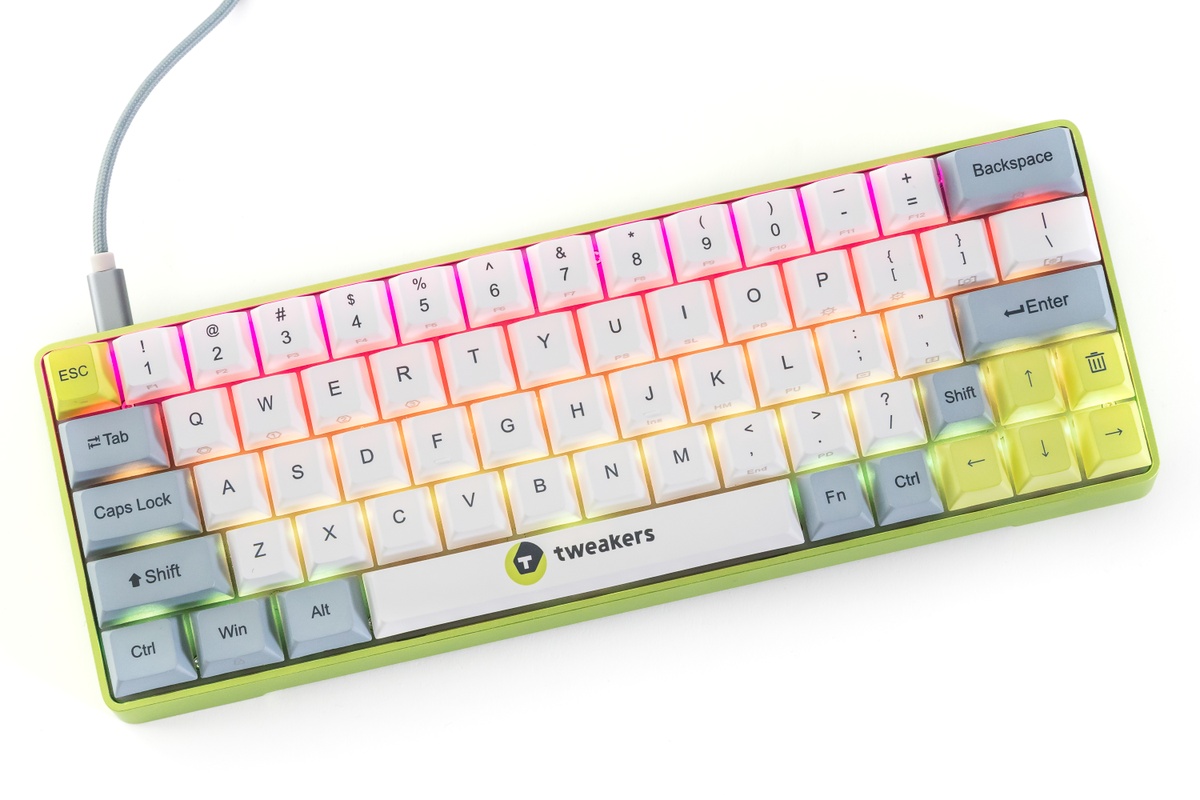 Word nu Elite-abonnee en ontvang een uniek Tweakers-toetsenbord ...